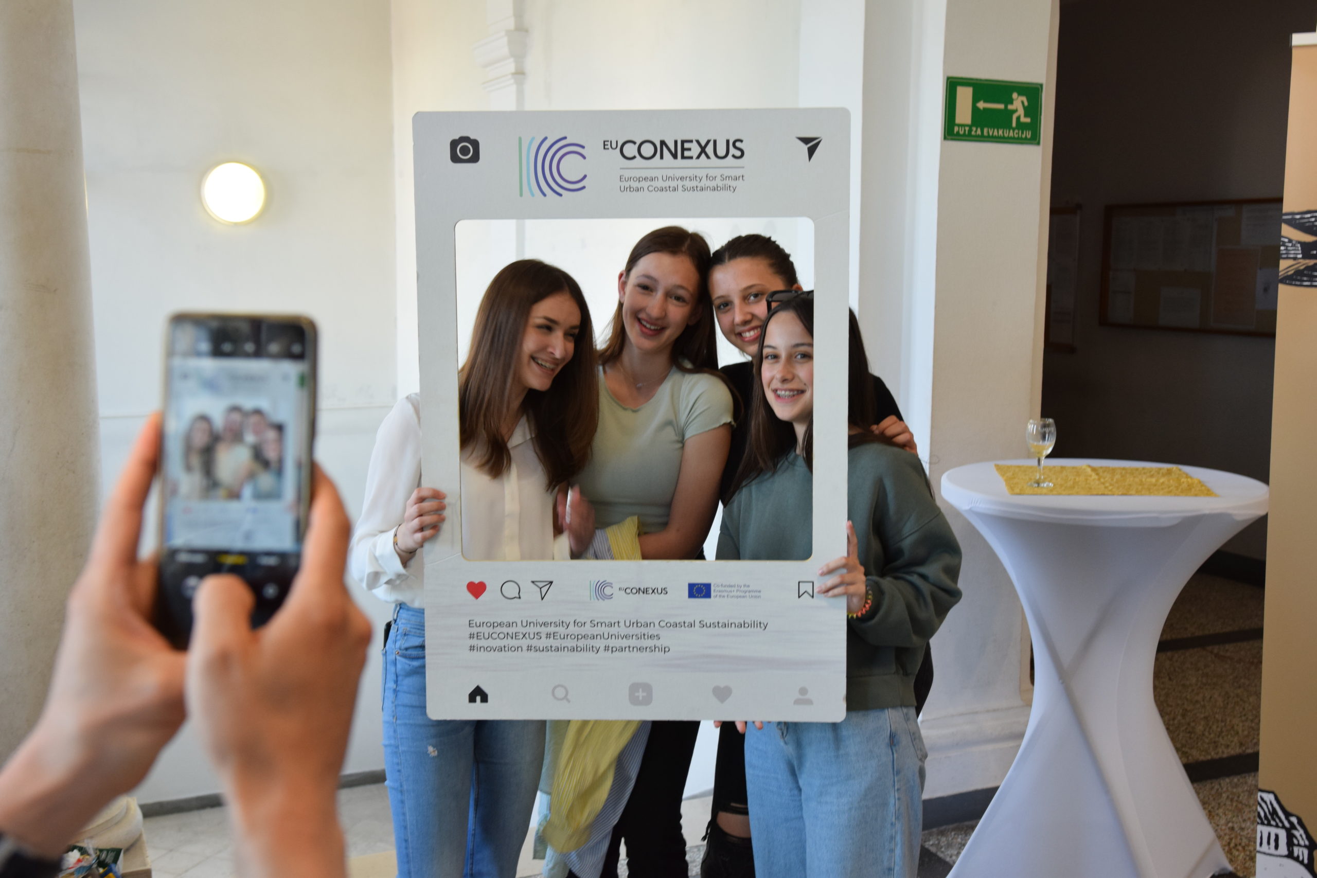 School Contest national phase - EU-CONEXUS